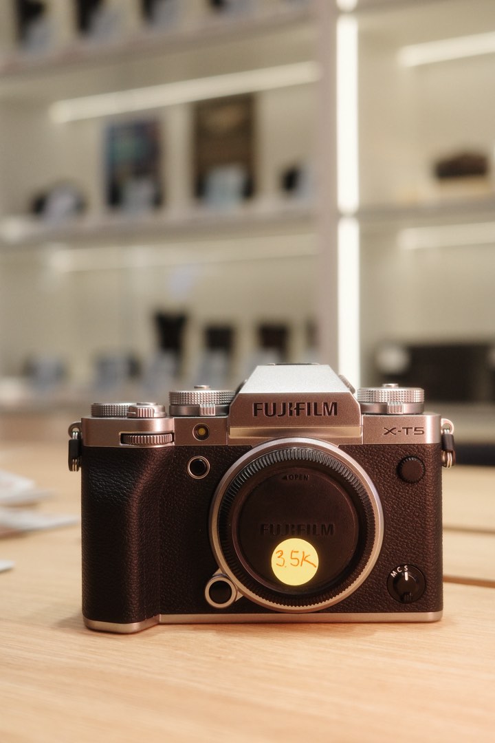 Fujifilm XT5 body, Photography, Cameras on Carousell