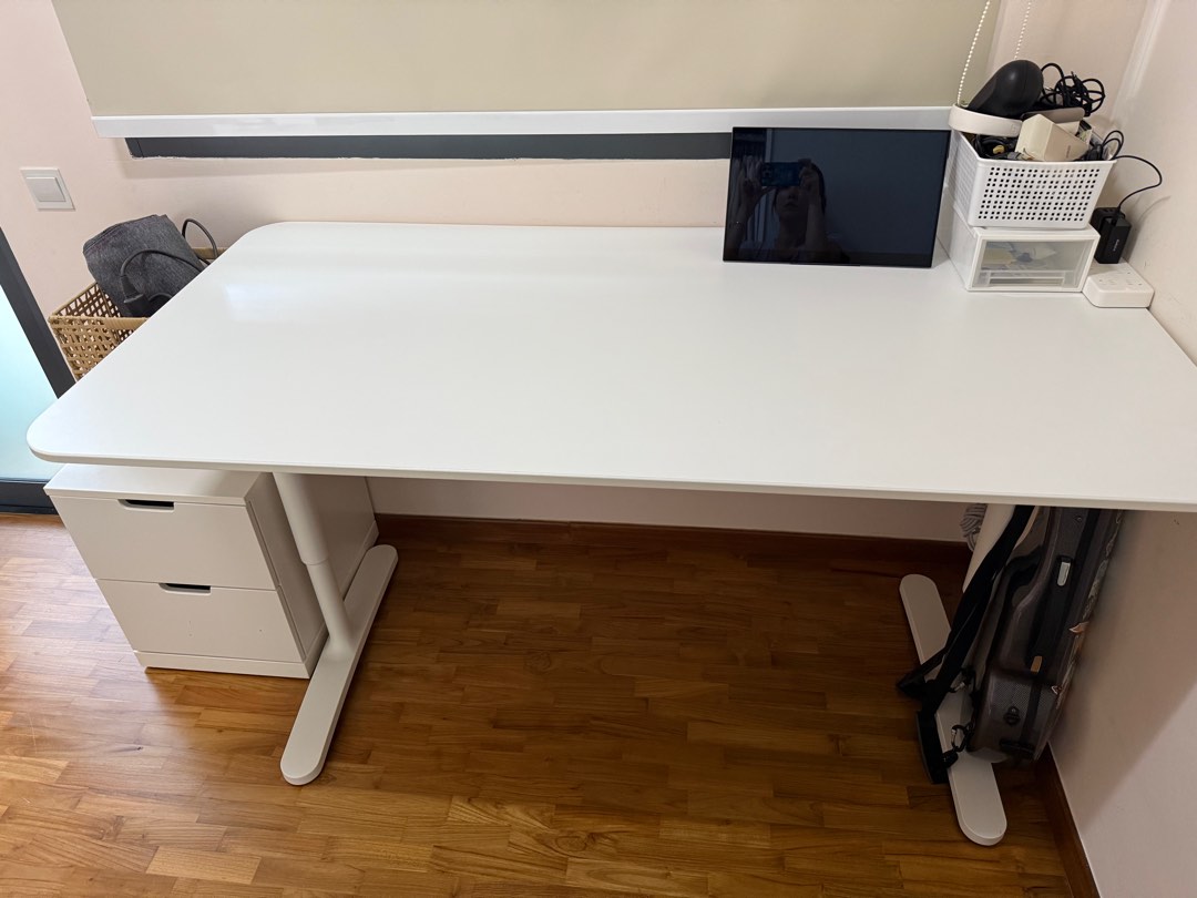 IKEA Bekant White Standing Desk, Furniture & Home Living, Furniture ...