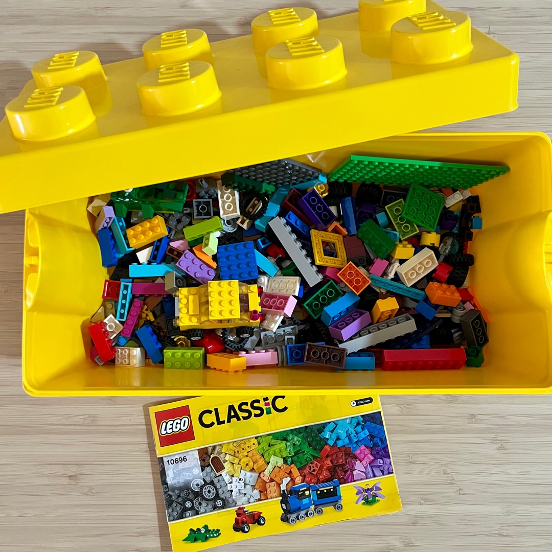 LEGO Medium Creative Brick Box, Hobbies & Toys, Toys & Games on Carousell