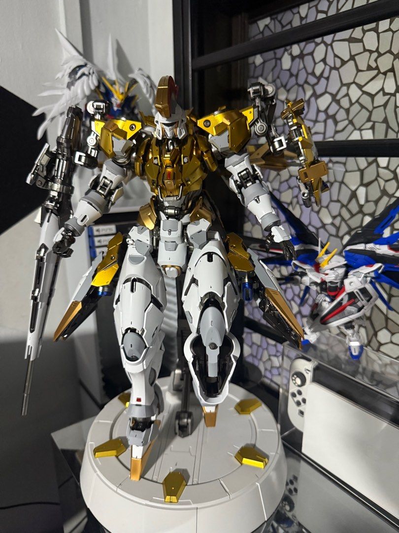 Monument repair type. Tallgeese. 1/60 PG, Hobbies & Toys, Toys & Games ...