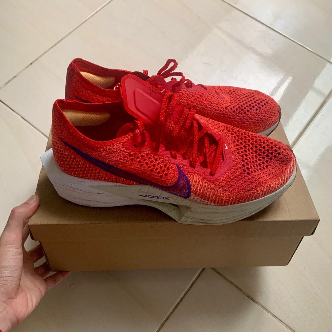 Nike Vaporfly 3 EU 43 US 9.5 M, Olah Raga, Baju Olahraga di Carousell