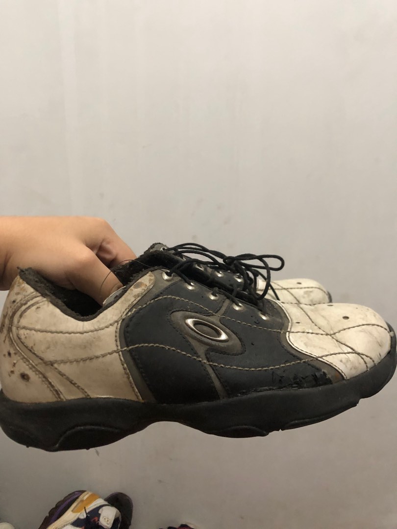 oakley overdrive vintage golf shoes, Fesyen Pria, Sepatu , Sneakers di ...