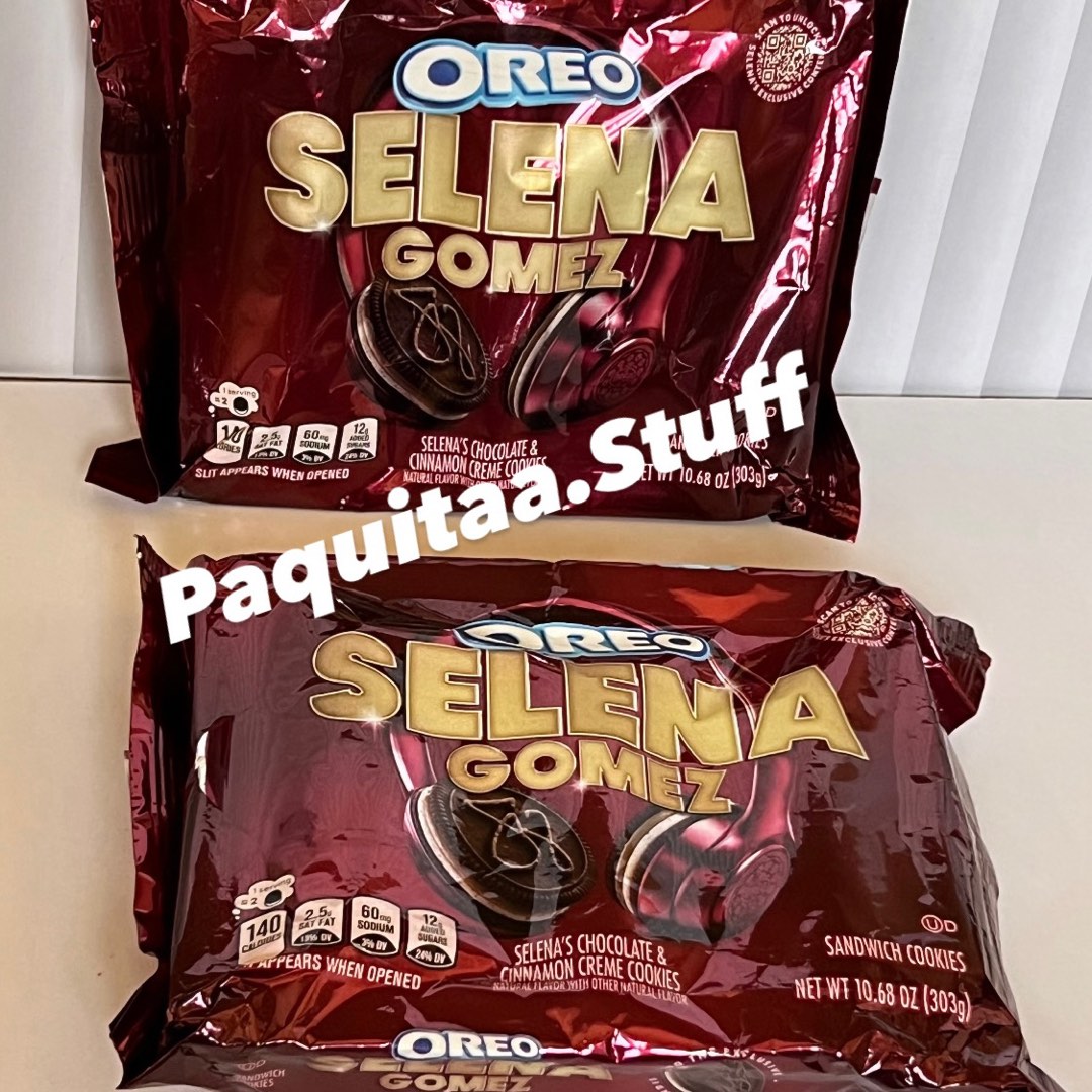 Oreo Selena Gomez Chocolate Cinnamon Cream Cookies, Makanan & Minuman ...