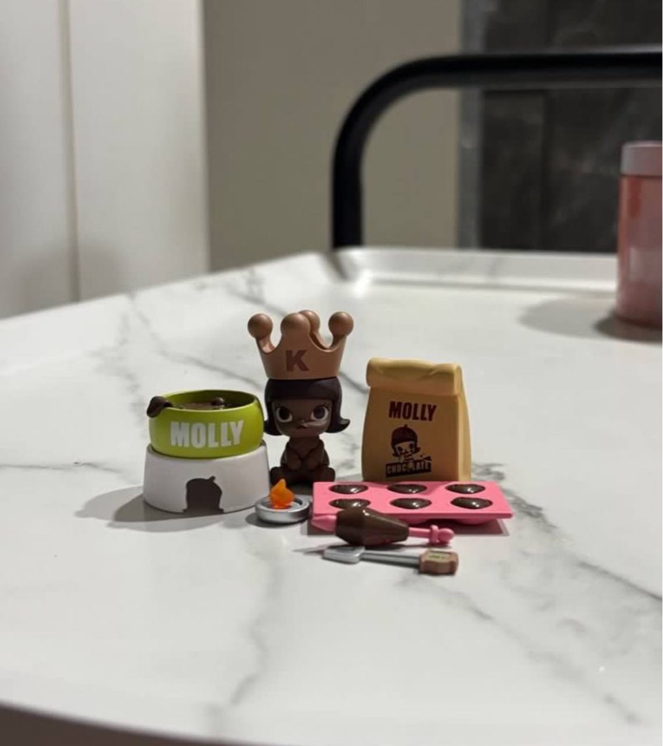 POP MART secret Molly Cooking Series Prop Kitchen Scene, Hobbies & Toys ...