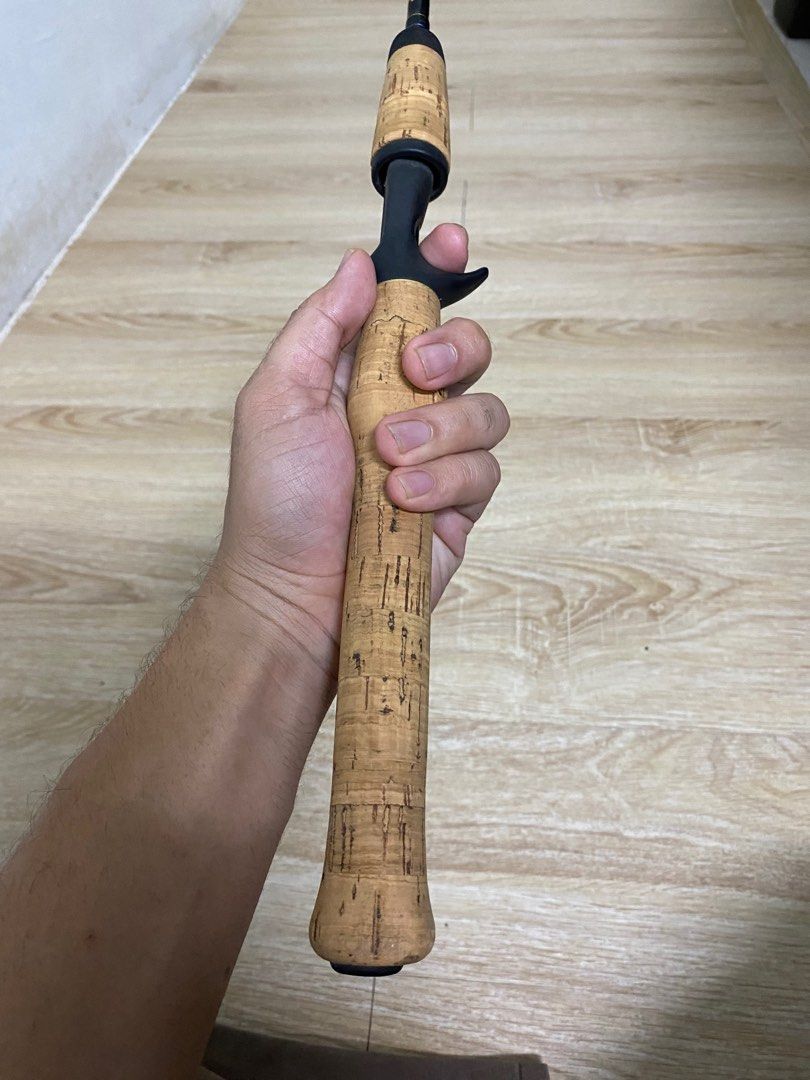 Rod fenwick iron hawk, Sports Equipment, Fishing on Carousell