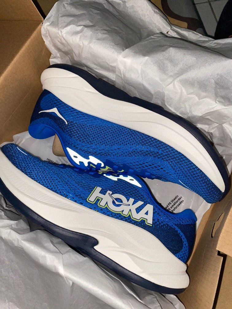 Sepatu Hoka Ukuran 42, Olah Raga, Baju Olahraga di Carousell
