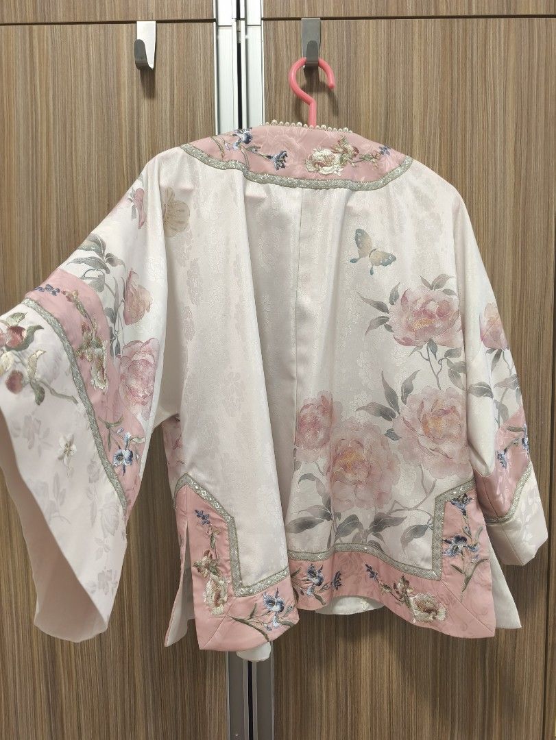 Traditional Cheongsam set with matching outer top, Women's Fashion ...