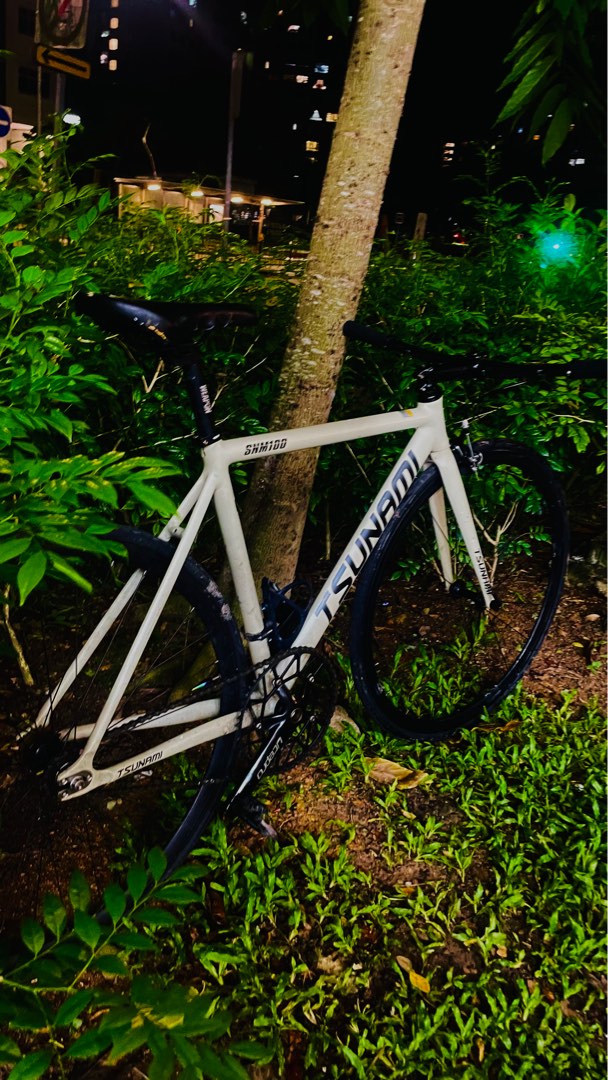 Tsunami SNM100 Fixed Gear Bike - Cream White, Sports Equipment ...