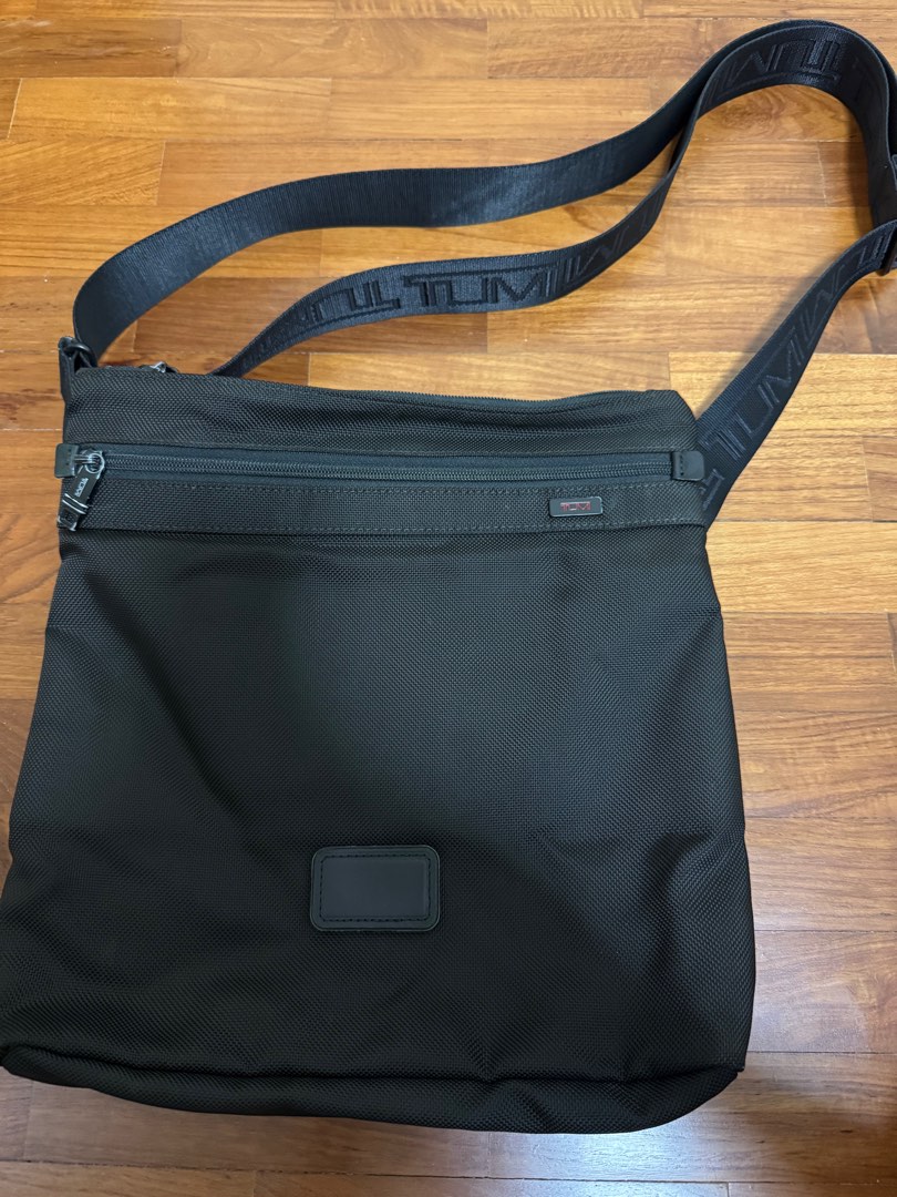 Tumi Crossbody Bag, Luxury, Bags & Wallets on Carousell