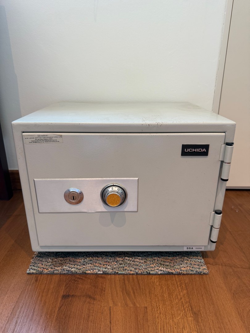 Uchida Safe, Furniture & Home Living, Security & Locks, Safe on Carousell