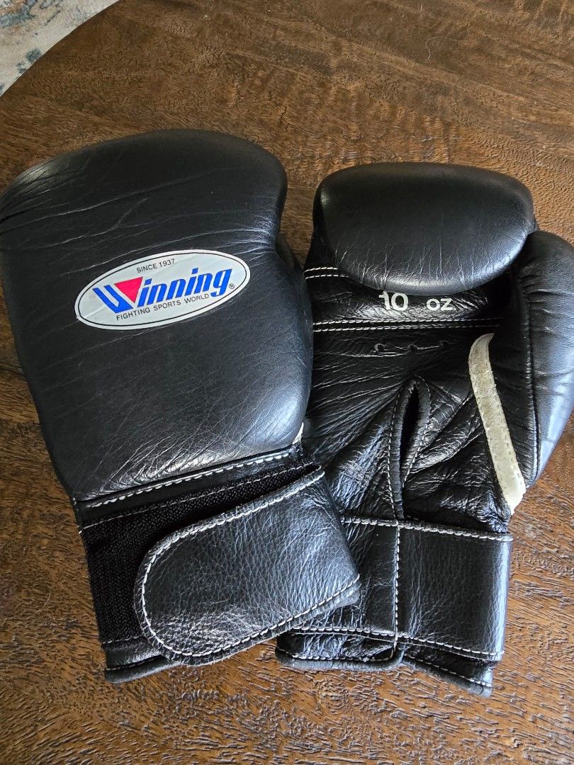 ORIGINAL Winning 10oz Boxing Gloves - Black NEGO, Sports Equipment ...