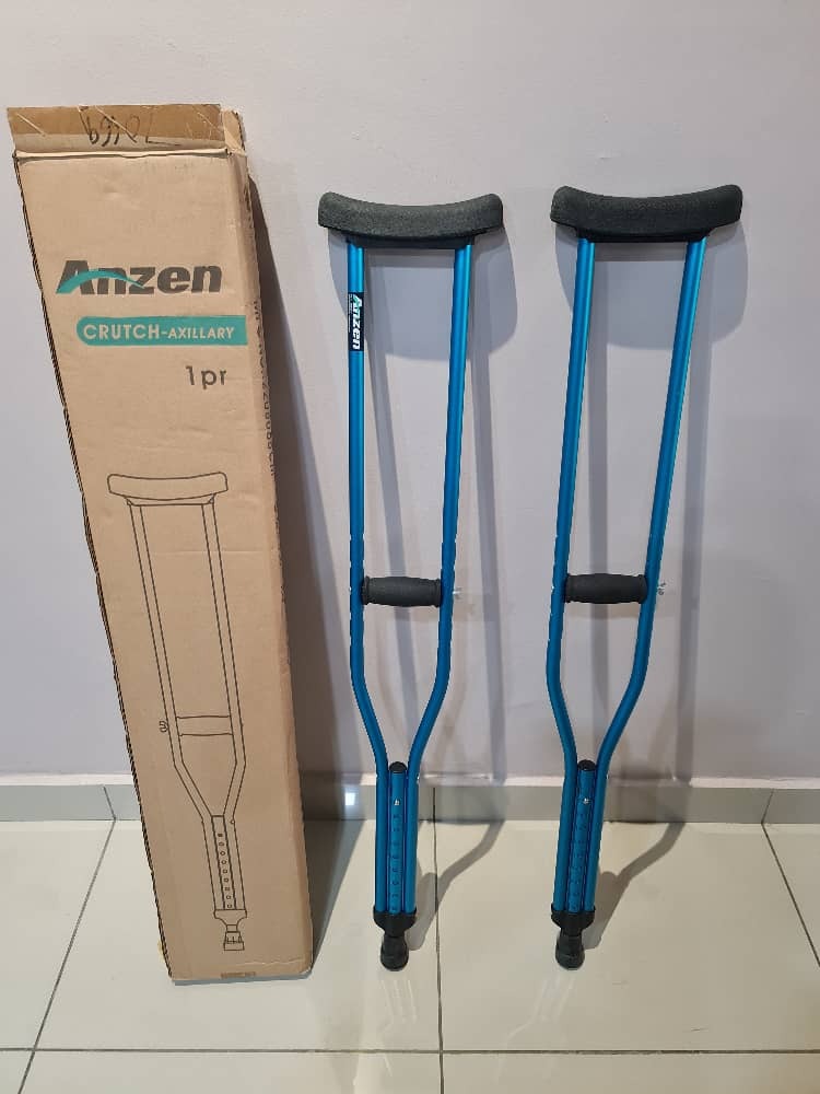 ANZEN Alum Shoulder Crutches, Health & Nutrition, Assistive ...