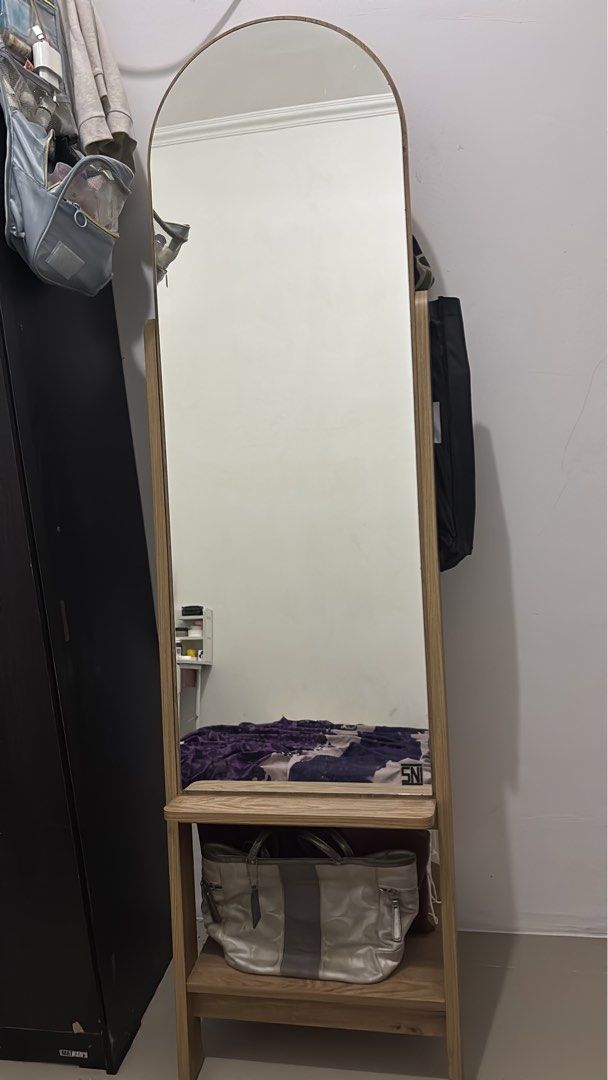 Cermin standing mirror dekoruma, Perabotan Rumah di Carousell
