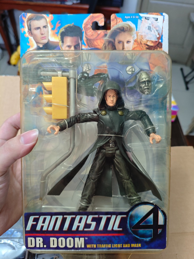 Dr. Doom Toy Biz Retro Action Figure from Fantastic 4 The Movie - New ...