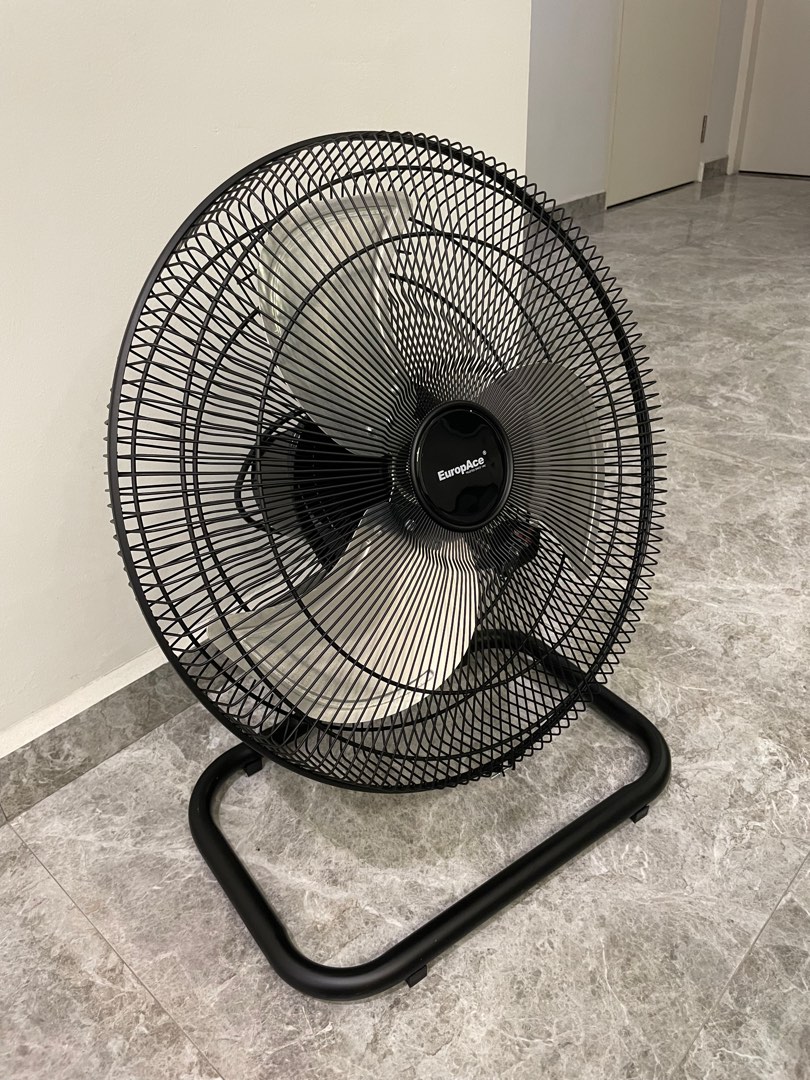 EuropAce Black Metal Fan, Furniture & Home Living, Lighting & Fans ...