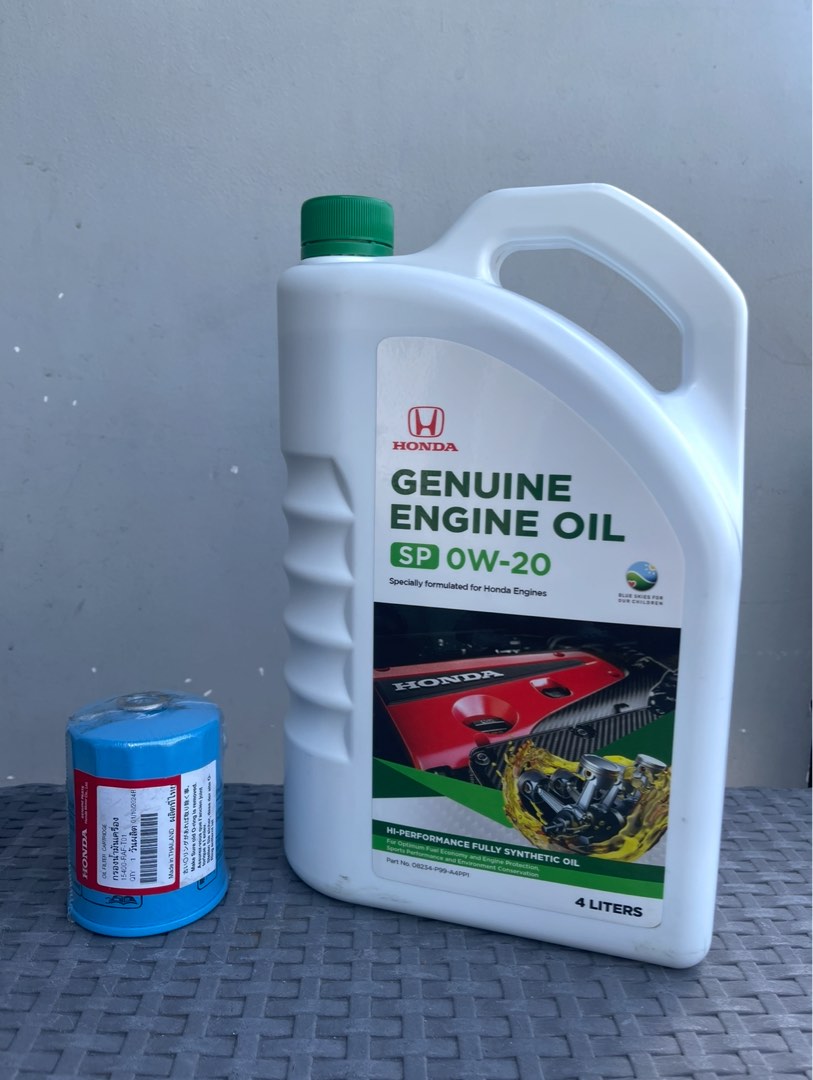 Honda Genuine Fully Synthetic Engine Oil (SP 0W 20), Car Parts & Accessories, Maintenance Fluids ...