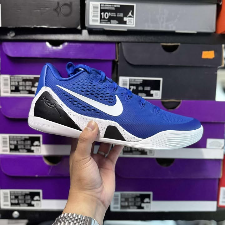 Kobe 9 Game Royal, Men's Fashion, Footwear, Sneakers on Carousell