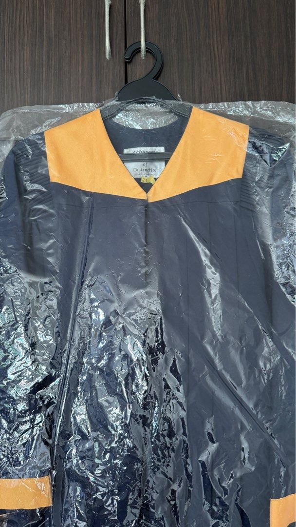 Ngee Ann Polytechnic graduation gown, Women's Fashion, Dresses & Sets ...