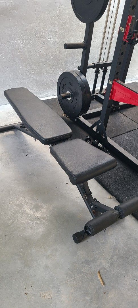 Pivot Weight Training Heavy Duty Half Rack with Bench - Home Gym ...