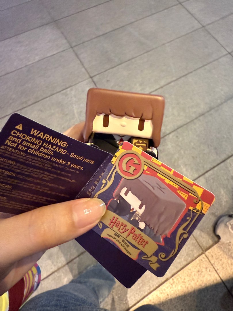 泡泡瑪特POPMART 哈利波特 妙麗格蘭傑POP-CUBE 3（確認款）, 哩哩扣扣, 其他在旋轉拍賣