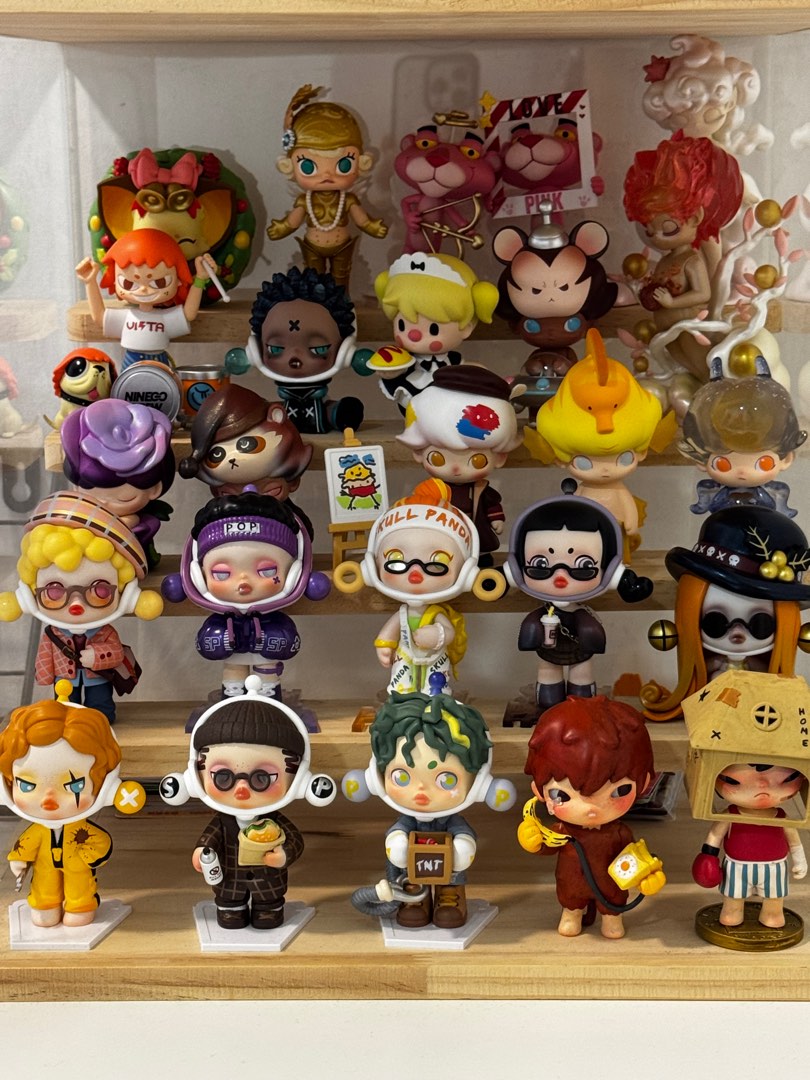 Popmart Collection Figurines, Hobbies & Toys, Toys & Games on Carousell