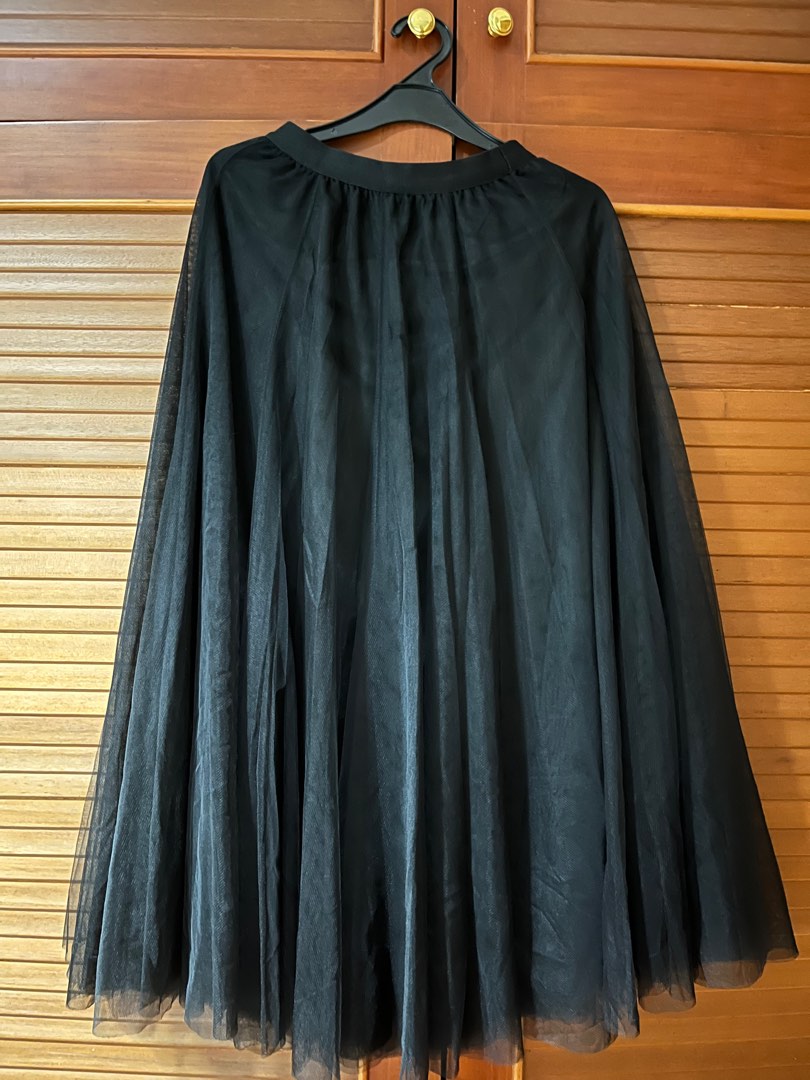 Rok Hitam tutu (SOLD), Fesyen Wanita, Pakaian Wanita, Gaun & Rok di ...