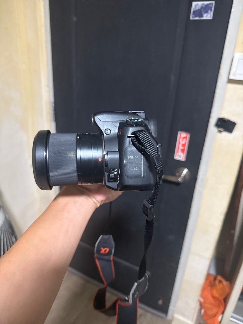 Sony Alpha a350 DSLR Camera, Photography, Cameras on Carousell