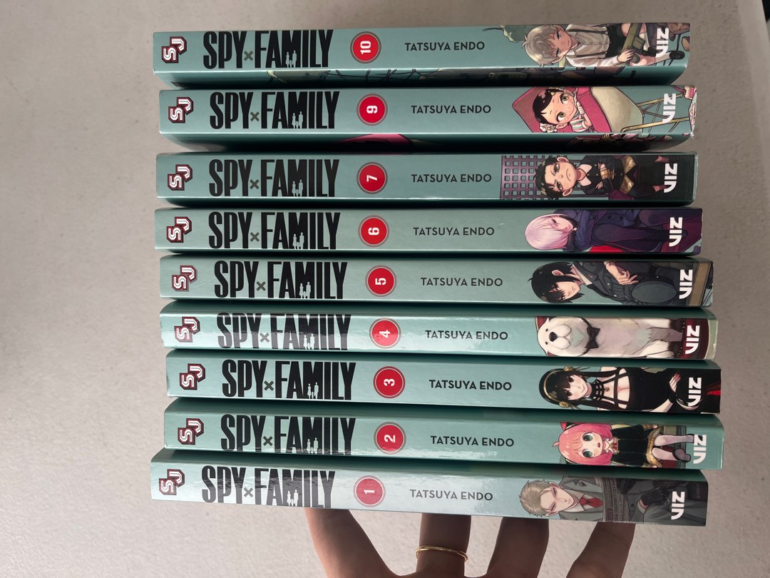 SPY X FAMILY MANGA volumes 1,2,3,4,5,6,7,9,10, Hobbies & Toys, Books ...