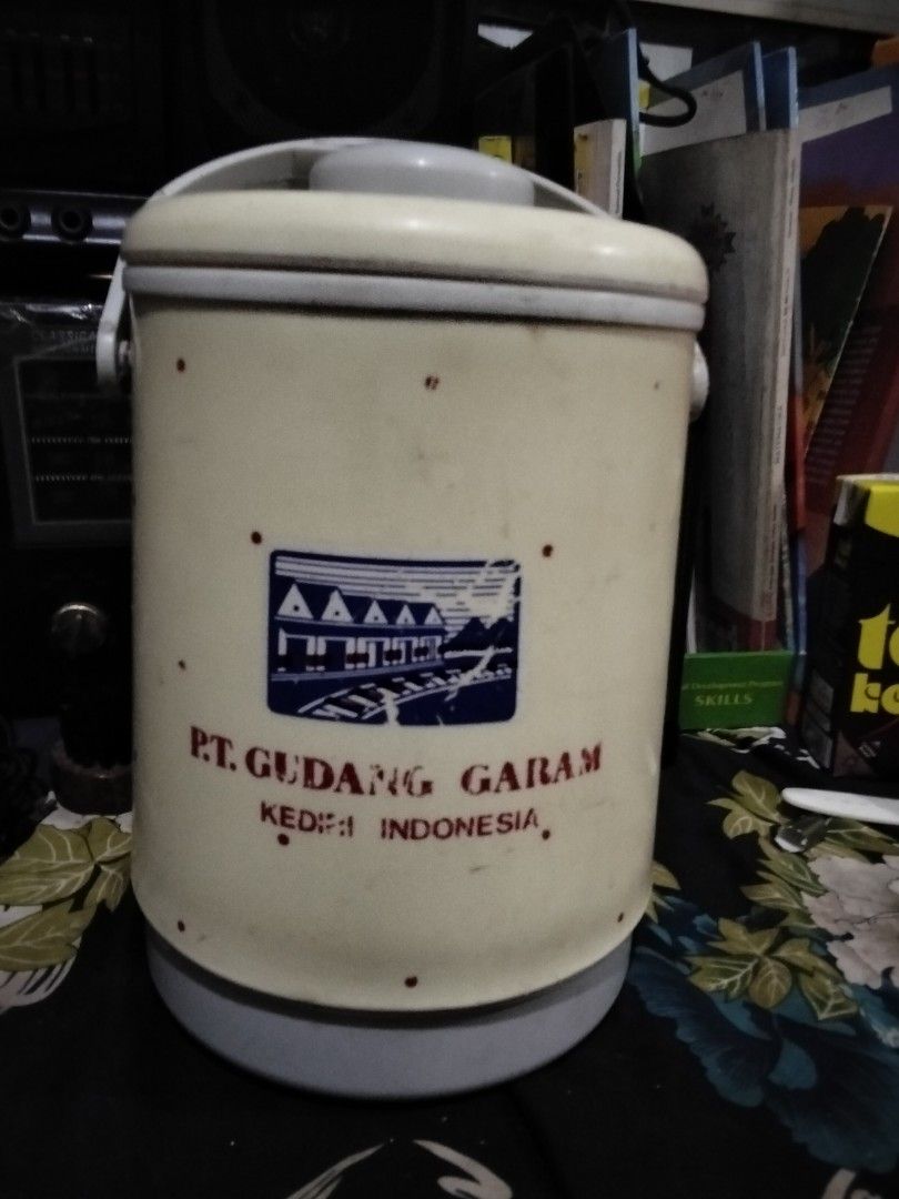 Tempat Es gudang garam, Komunitas di Carousell