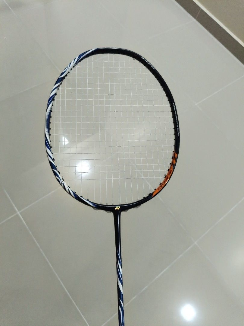 Yonex Astrox 100zz badminton racquet same with shi yu qi, Sports ...