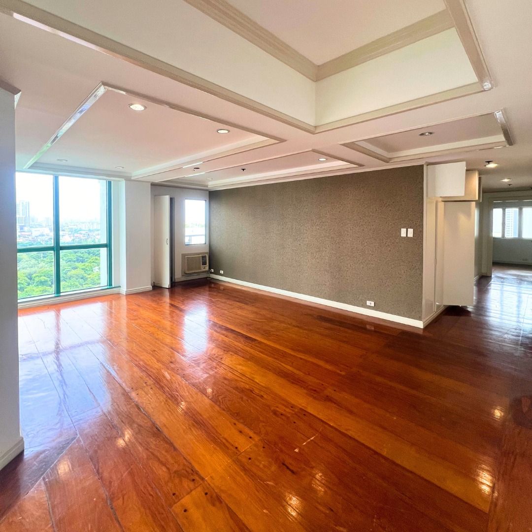 3 Bedroom Unit in Splendido Gardens Tower at 276 SQM Floor Area, Semi ...