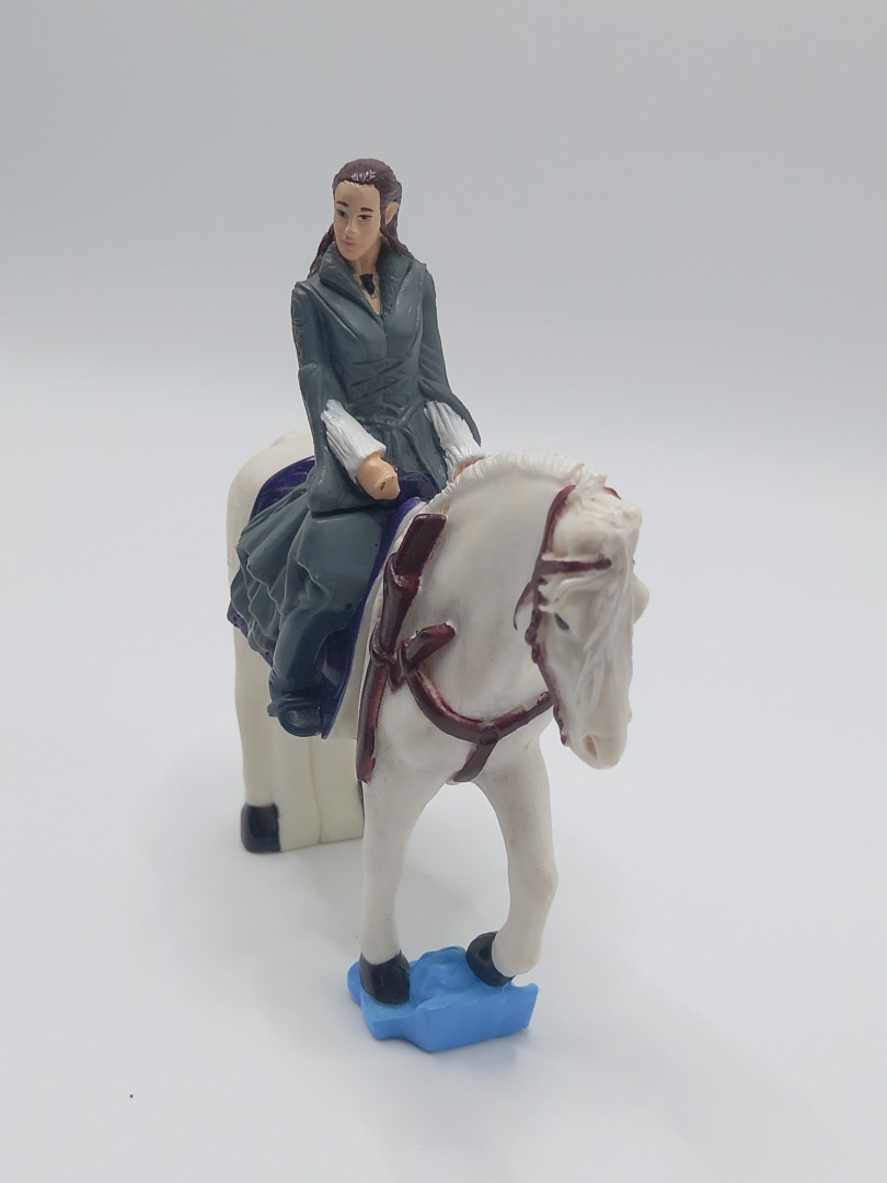 Arwen and Asfaloth Figure from The LORD of the RINGS ('The Fellowship ...