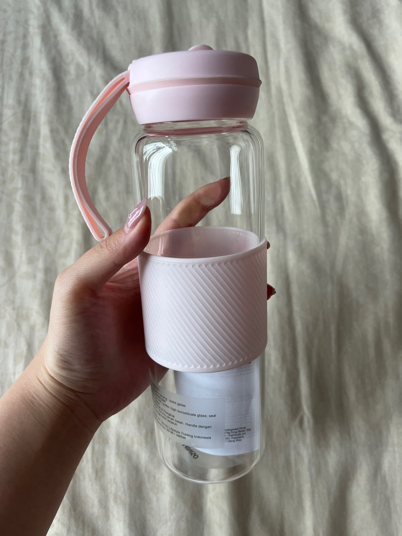Botol Minum Kaca Miniso Pink, Barang Yang Dicari di Carousell