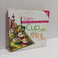 Buku 3 Jam Mahir Membuat Dan Menghias Cup Cake Dan Mini Cake, Buku ...