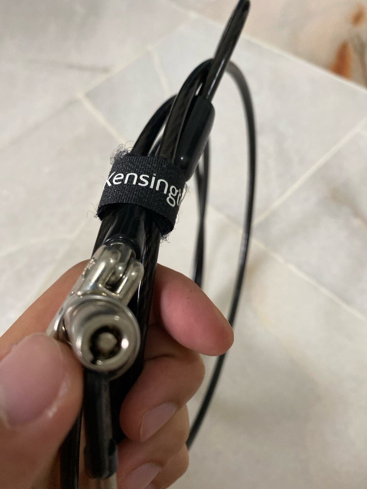 Kensington Laptop Lock with key, Computers & Tech, Parts & Accessories ...