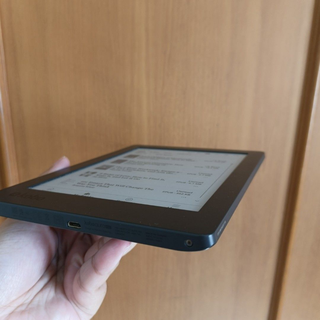 Kobo Aura H2O edition 2 EREADER spt Kindle NORMAL 8GB, Telepon Seluler ...