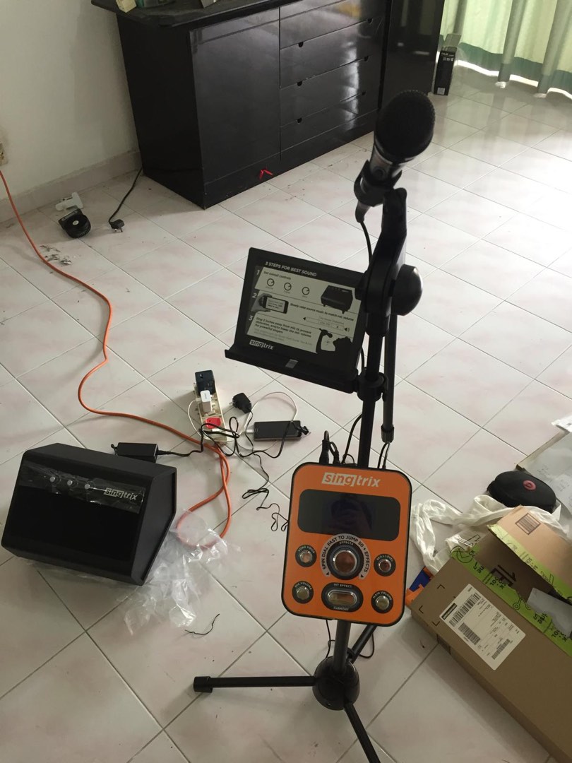 Singtrix full set with box, Audio, Other Audio Equipment on Carousell