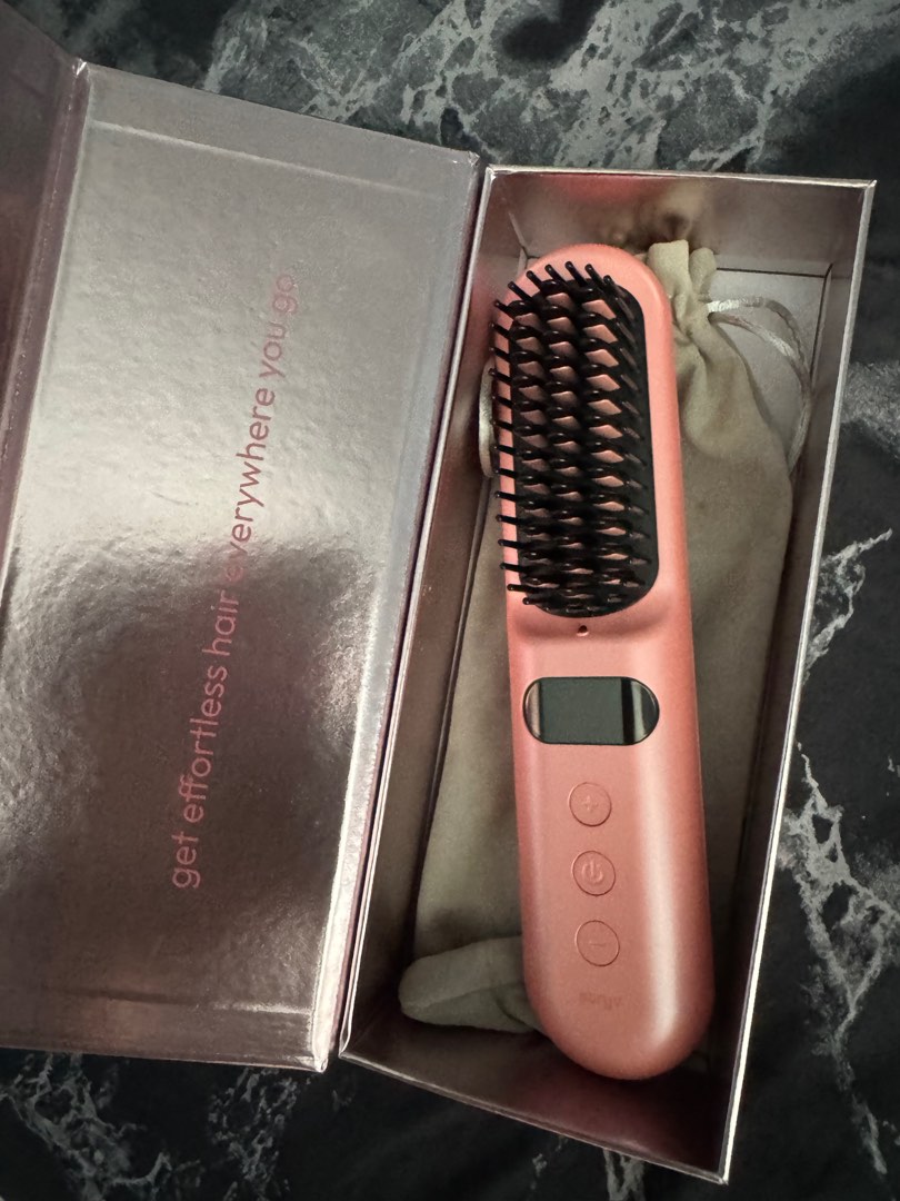 Stryv Ministyler Hair Straightening Comb, Beauty & Personal Care, Hair ...