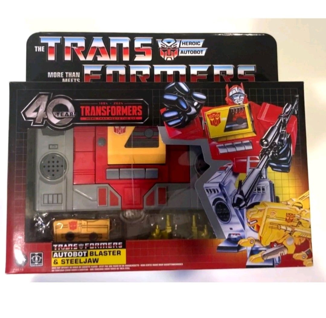 Transformers 40th Anniversary transformer bundle, Hobbies & Toys, Toys ...