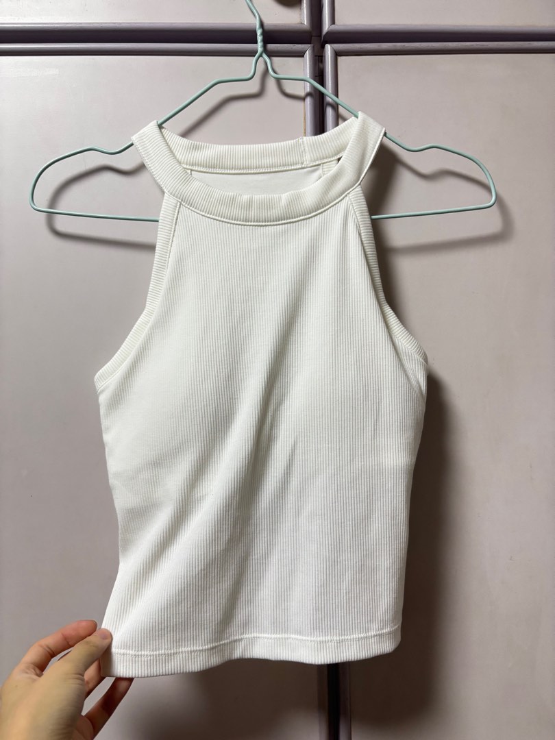 GU Japan White Ribbed Halter Top , Women's Fashion, Tops, Sleeveless on ...