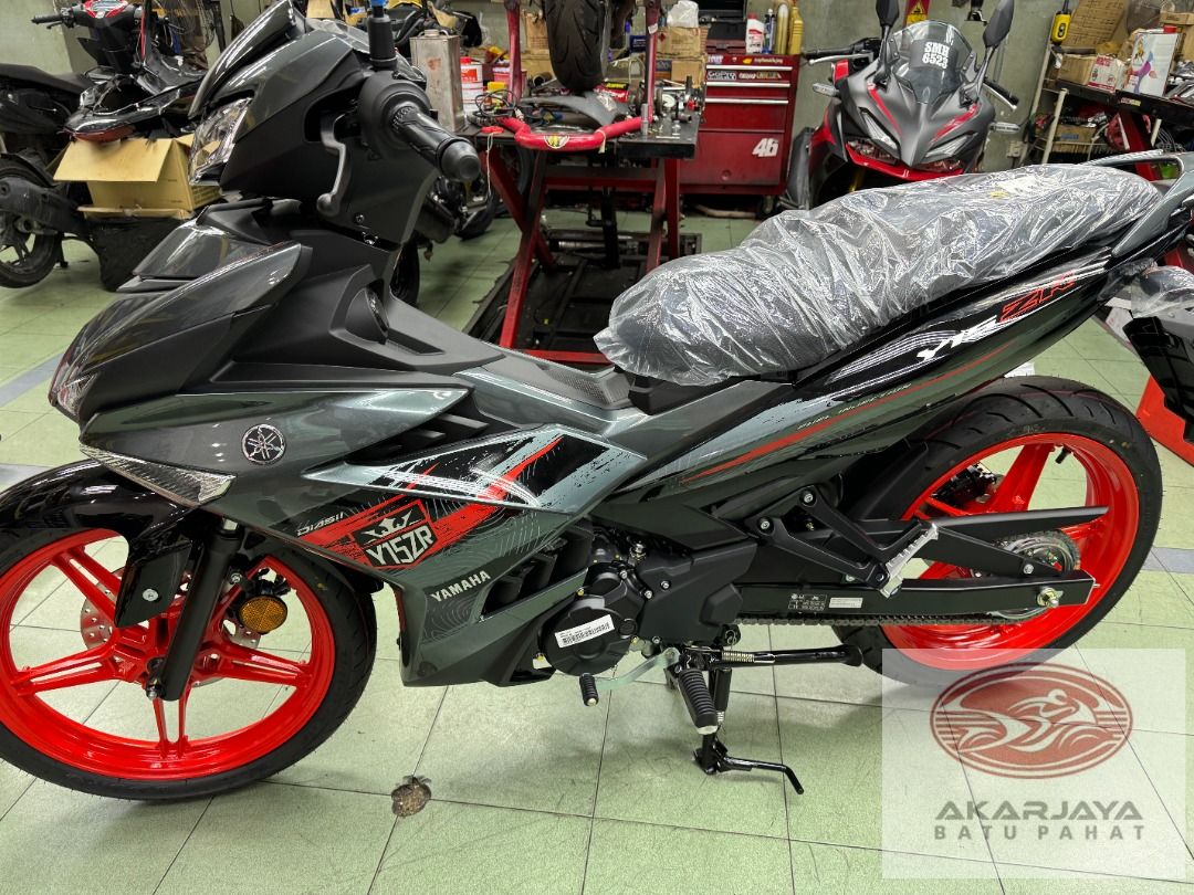 YAMAHA Y15 Y15ZR NEW, Motorbikes on Carousell