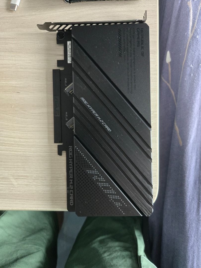 ASUS ROG NVME PCIE Card (nvmex2), 電腦＆科技, 電腦周邊及配件, 硬碟及儲存器 - Carousell