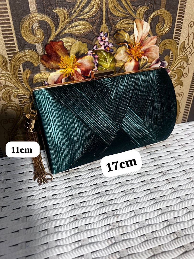 Clutch Pesta tas pesta Hijau, Fesyen Wanita, Tas & Dompet di Carousell