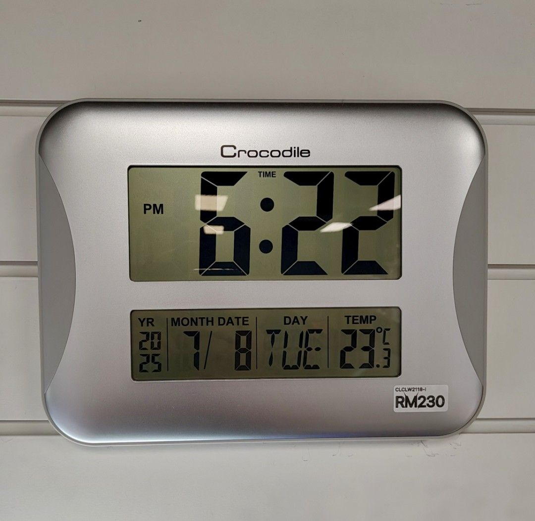 Crocodile Digital Clock CLW2118-1, Furniture & Home Living, Home Decor ...