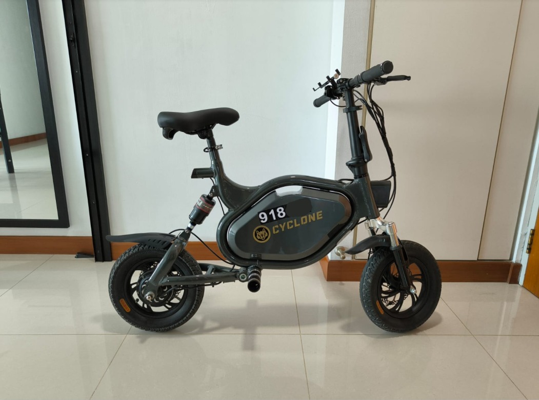 Electrowolf Cyclone PMD Escooter not PAB Ebike Punggol Area LTA ...