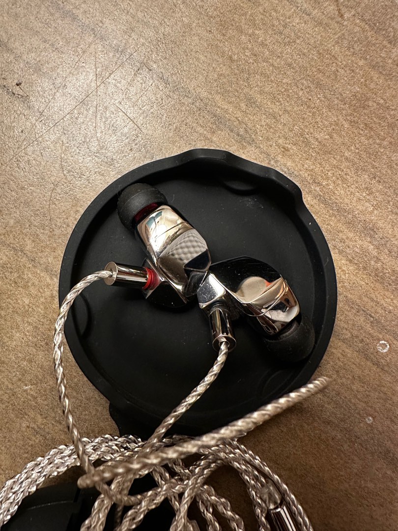 Final A8000, Audio, Earphones on Carousell