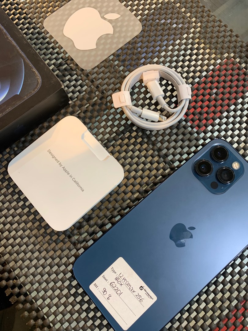 iphone 12 promax 256gb ex ibox, Telepon Seluler & Tablet, iPhone ...
