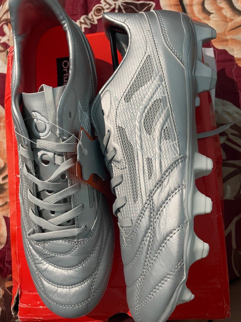 ORTUSEIGHT CATALYST VISION V5 FG K-LEA(Football), Men's Fashion ...