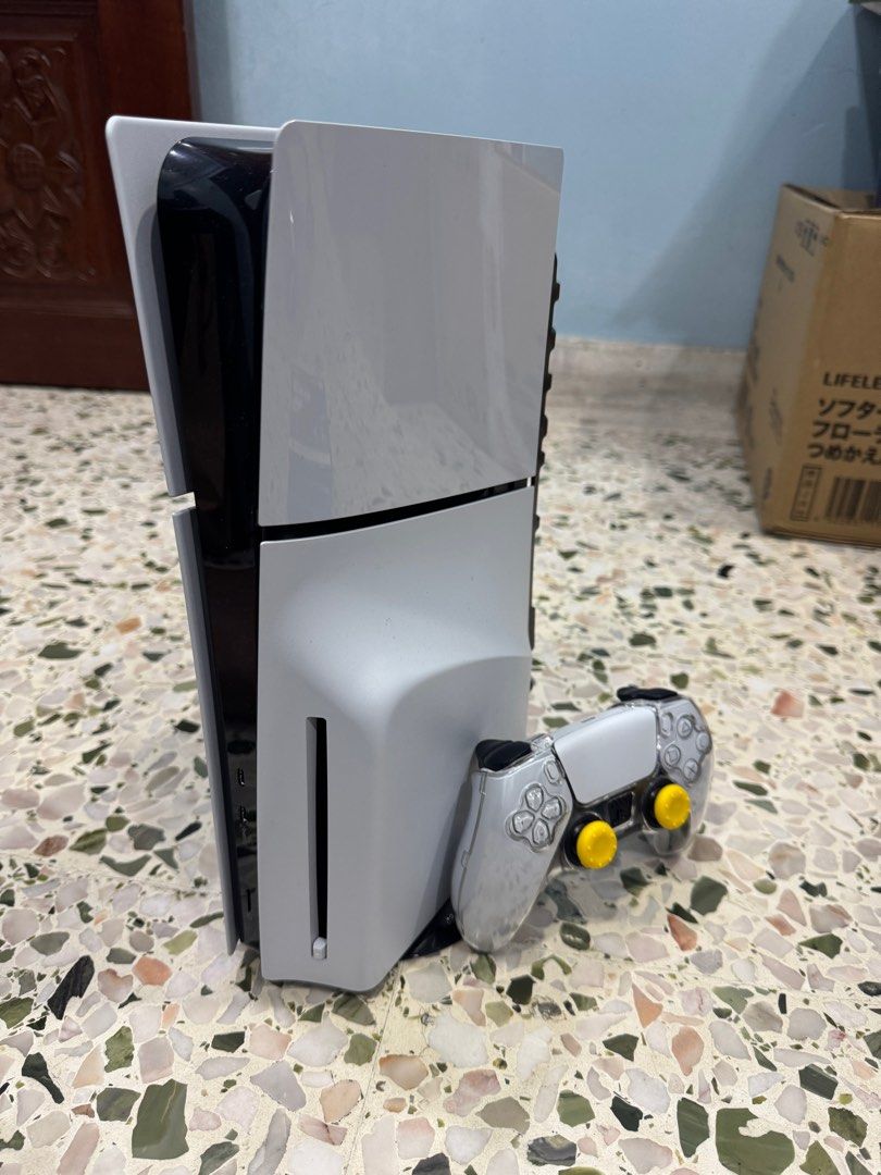 PS5 Slim 1TB (Warranty till Jan 2026), Video Gaming, Video Game Consoles, PlayStation on Carousell