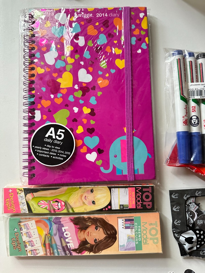 Smiggle 2014 diary colour pencils stickers, Hobbies & Toys, Stationery ...